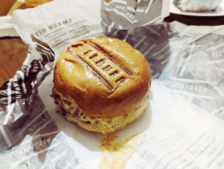 Disappointing... Beef Burgers @ Bullguer, Cascais (Super & Lumberjack ...